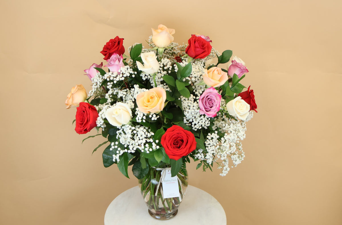 Rose Lover's Bundle – Fantasy Florist and Flower Delivery